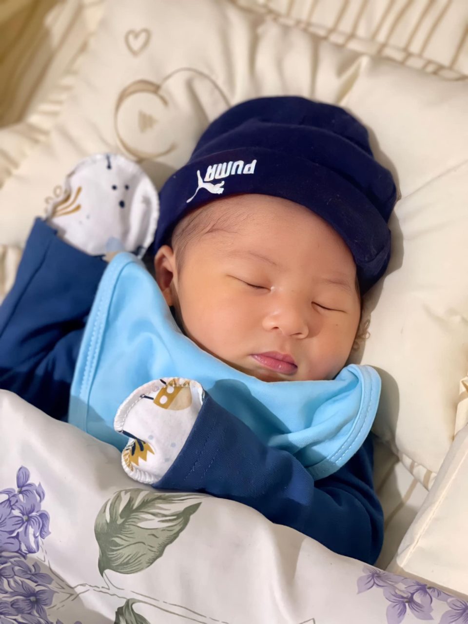 LOOK: Francesca Taruc Reveals Son to the Public