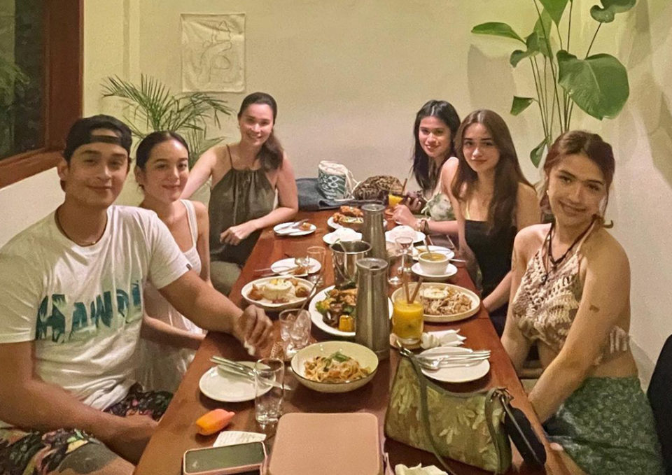 New Family, New Year for Sunshine Cruz and Her Daughters