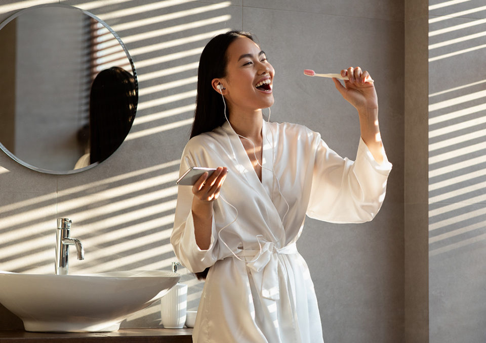 7 Oral Hygiene Must-Haves for Everyone in the Family