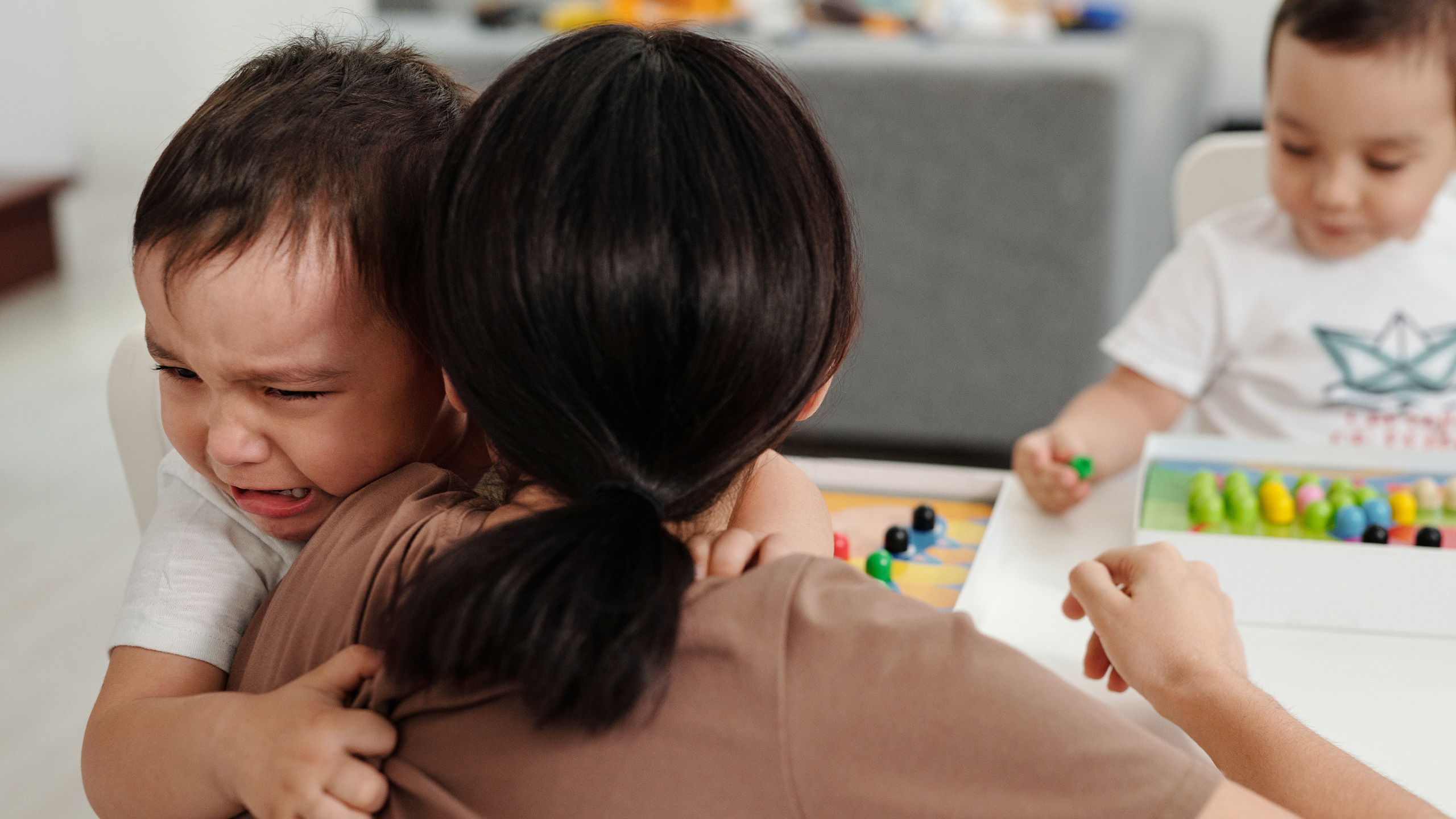 5 Ways That Toddlers or Kids Express They're Tired