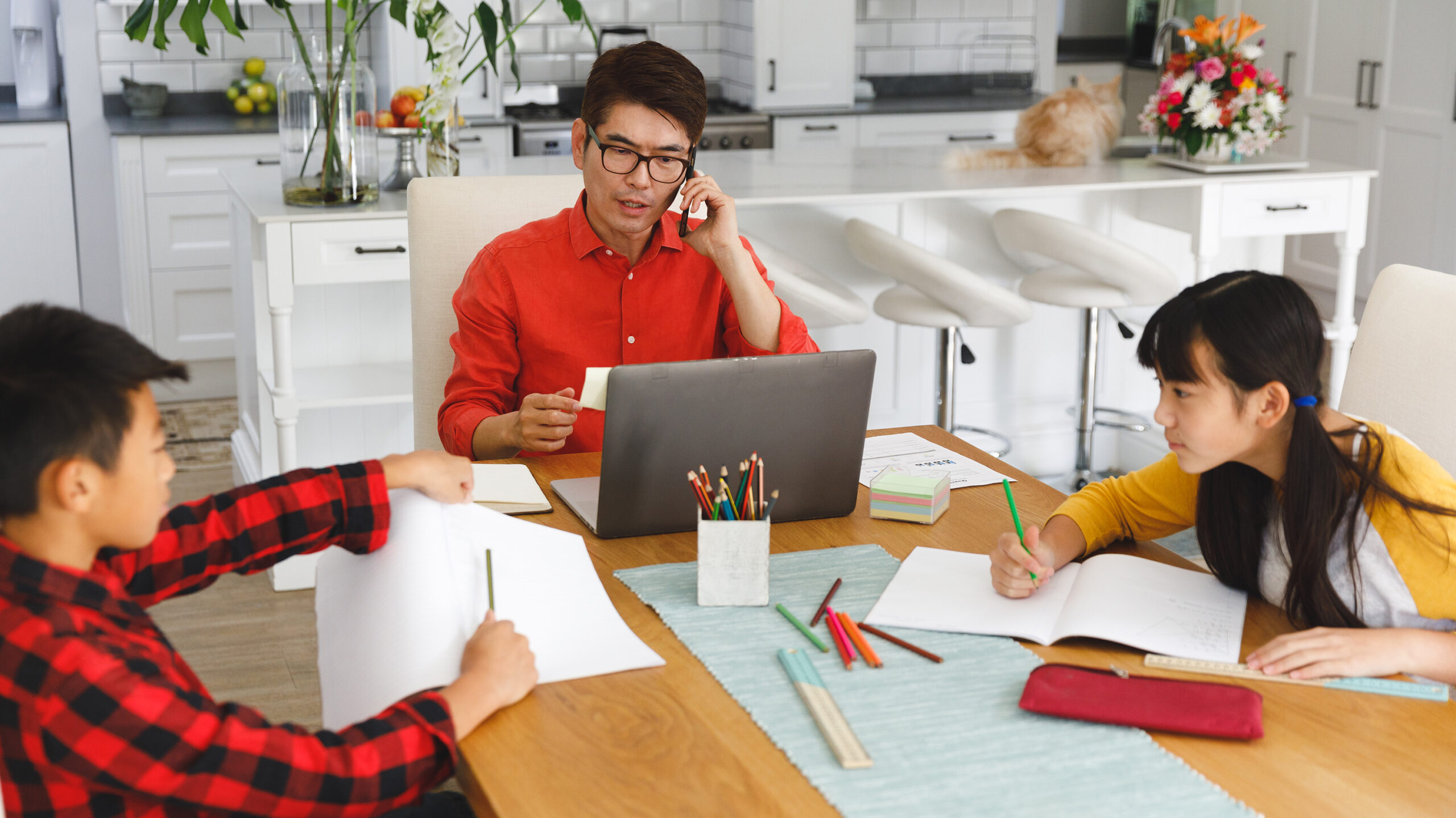 4 Interesting Ways Working Parents Can Upskill For Their Careers