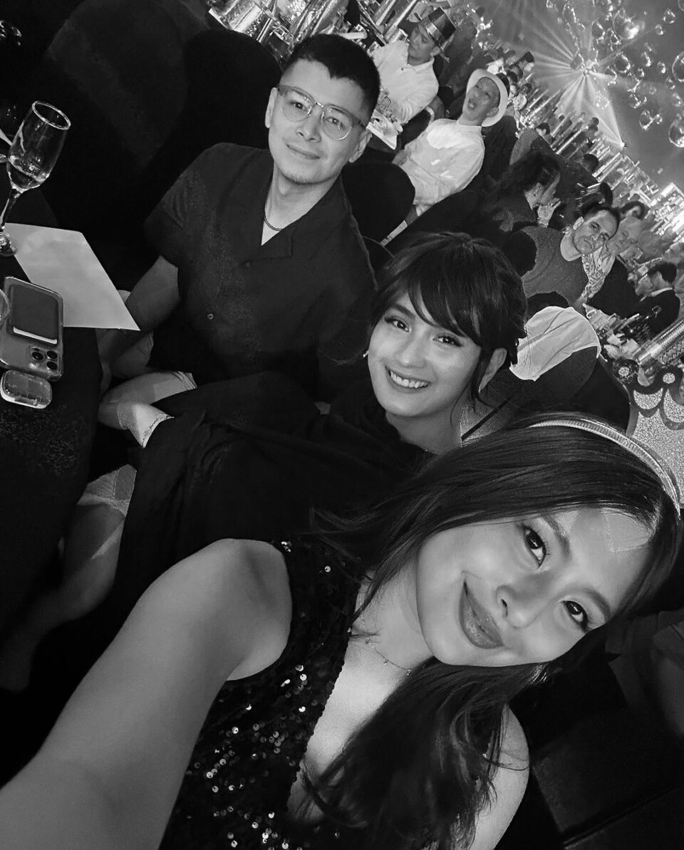 PHOTOS: Where Celebrity Families Vacation This Holiday 2023