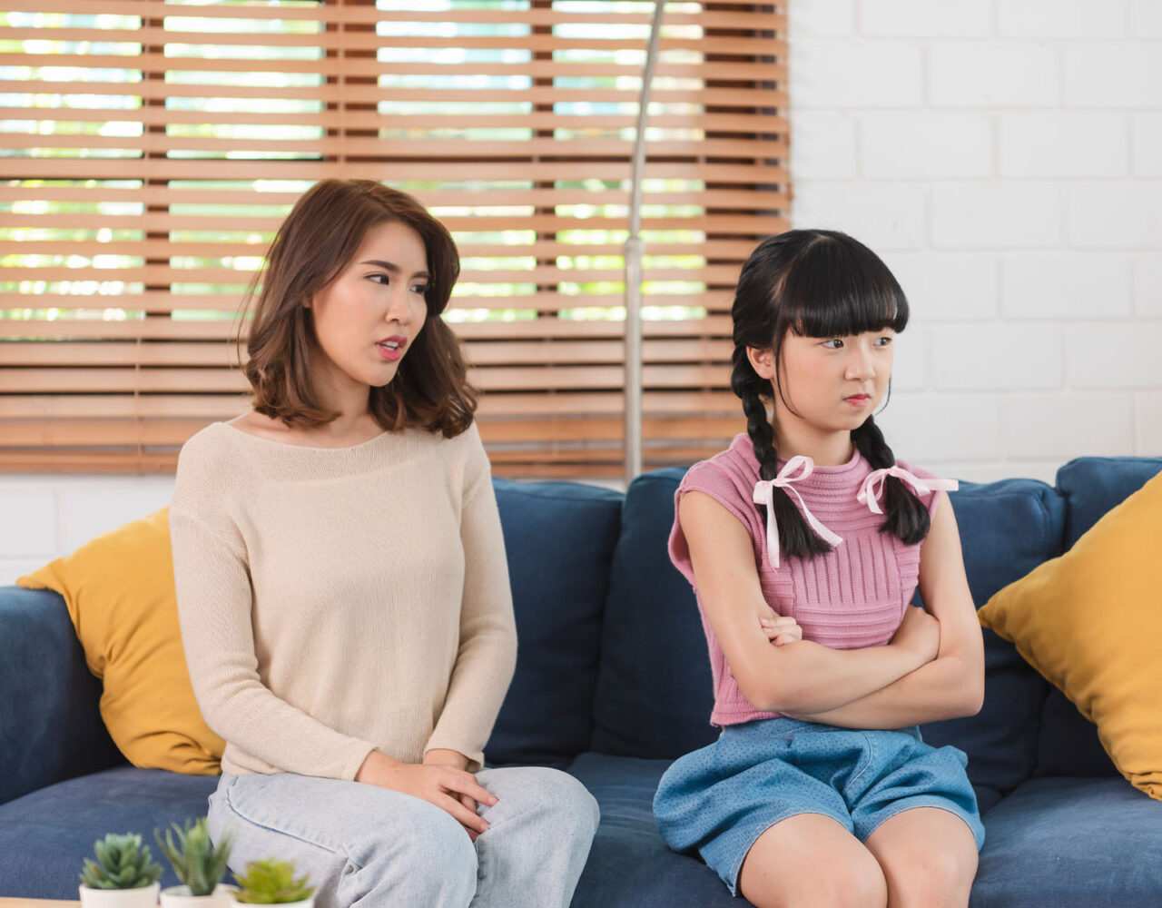 7 Conflict Lessons Kids Should Learn From Parents