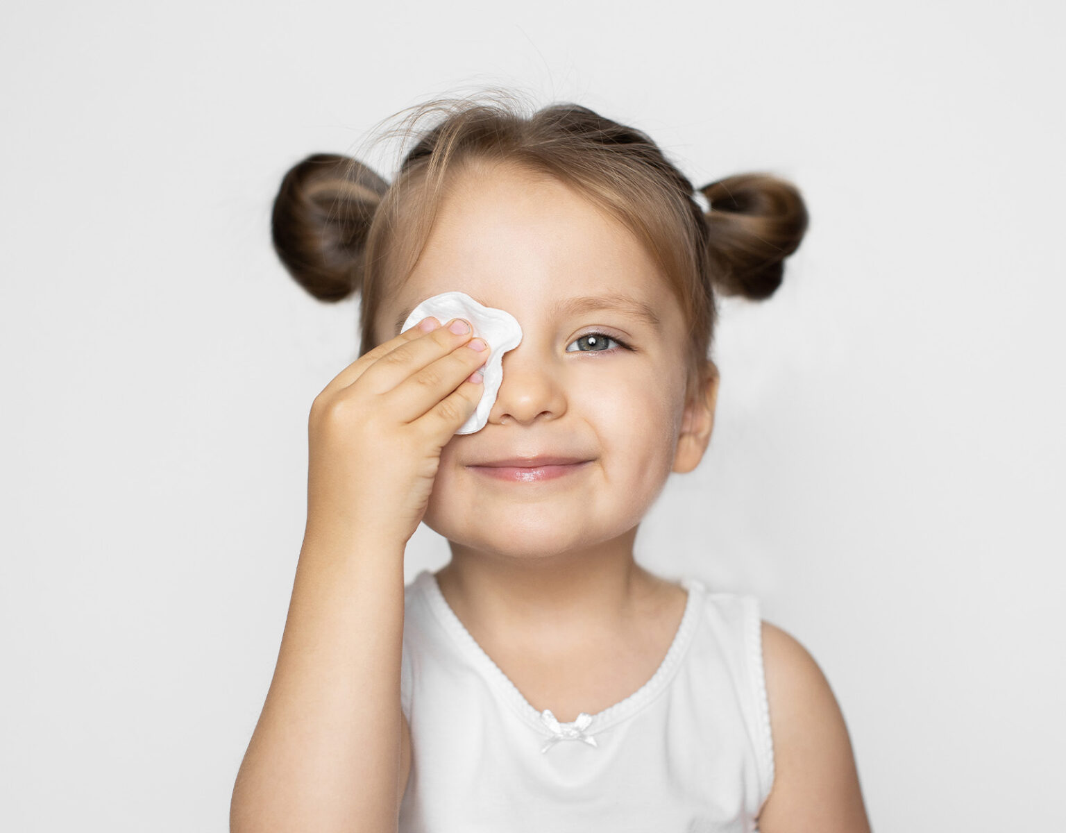 How Parents Can Treat Their Kids' Stye | Modern Parenting