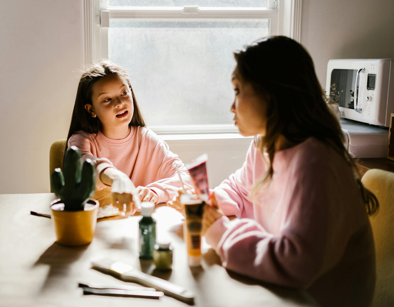 A Parent's Guide to Dealing With Toxic Family Fights