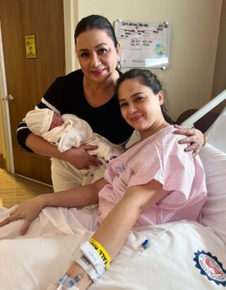 LOOK: Kristine Hermosa's Children Pose With New Sibling