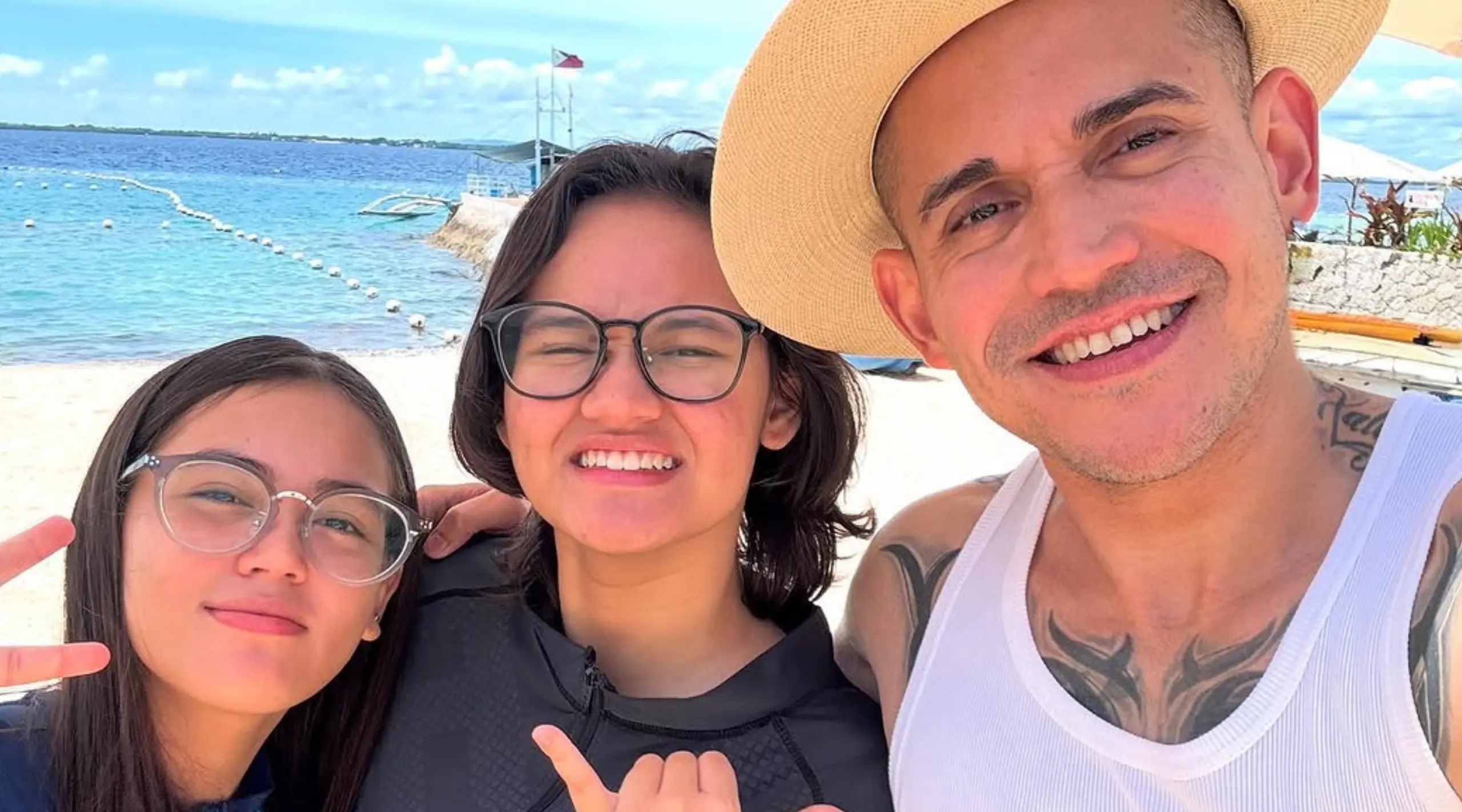 Paolo Contis Reunites With Daughters Xonia And Xalene